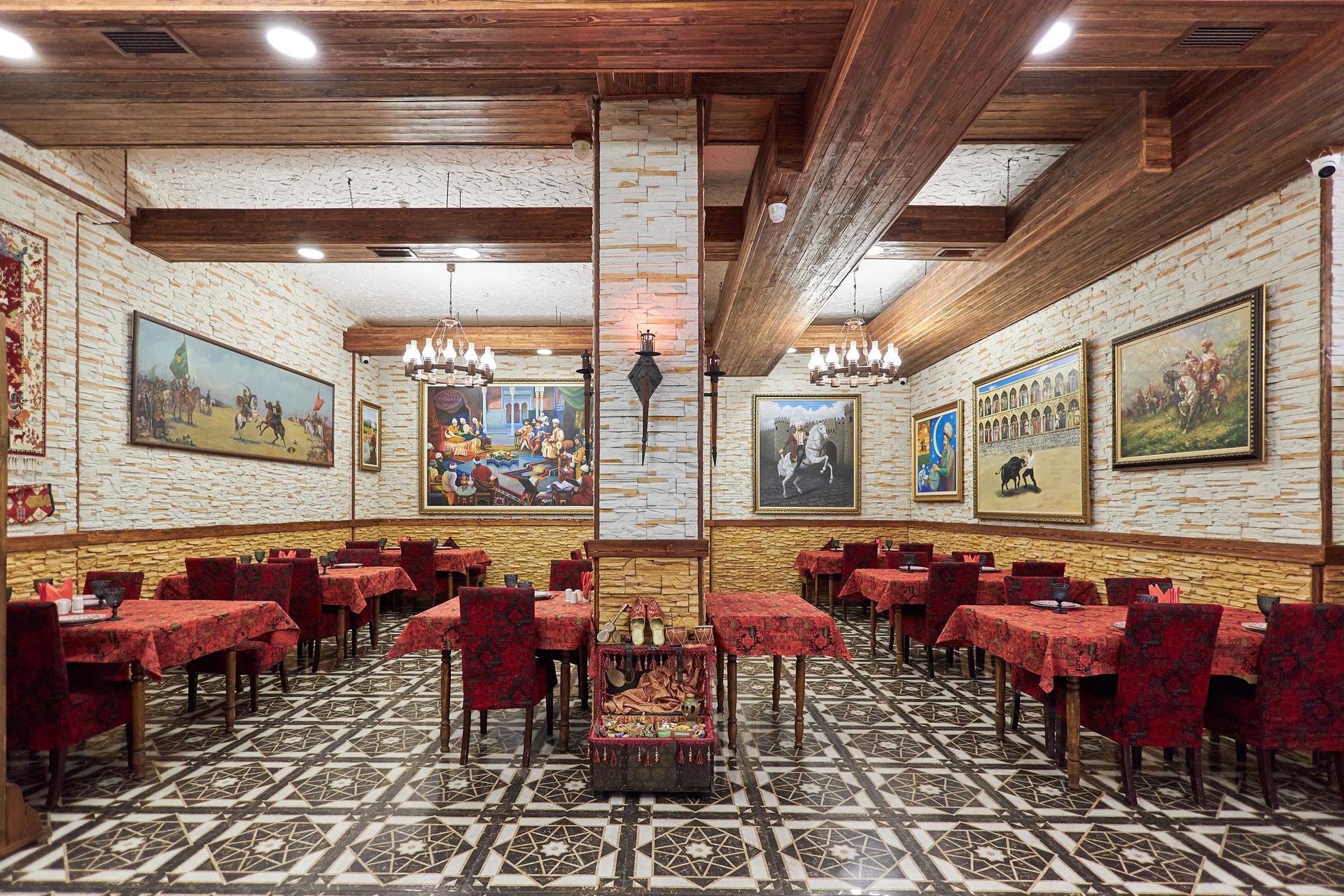 Ресторан "Shah" Restaurant and Gallery меню, контакт, адрес